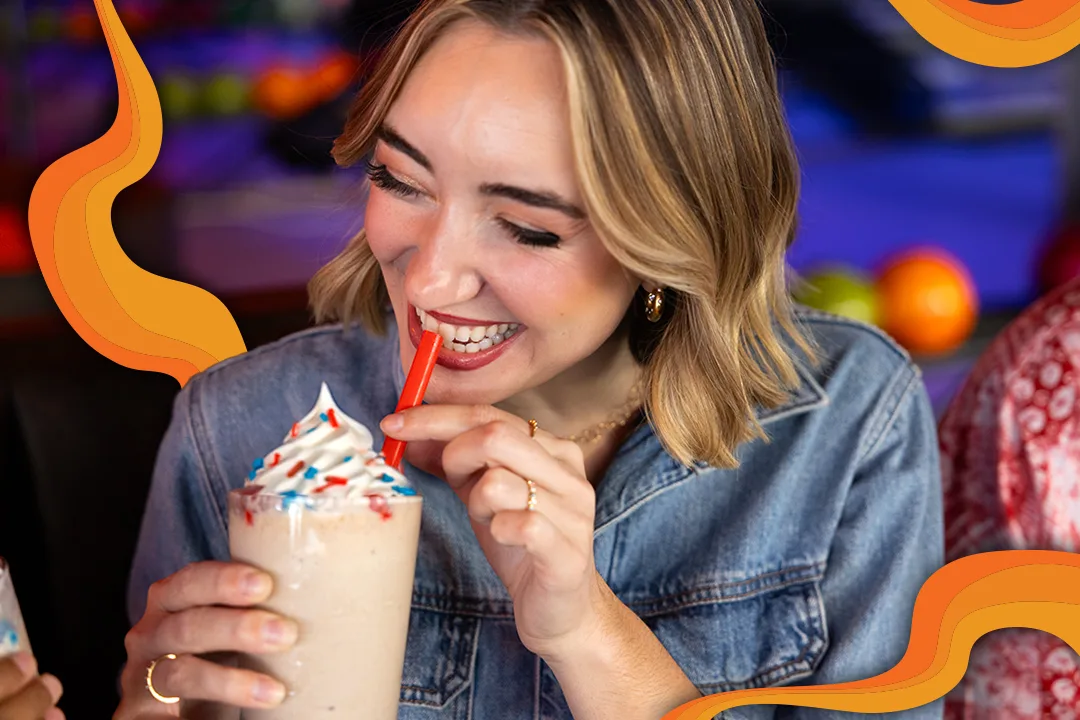 What is the Summer Bowling Pass? | Bowlero