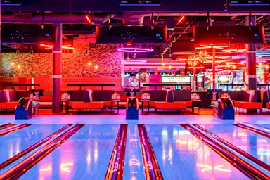 Bowling Alley, Sports Bar, Event Venue, & More | Bowlero Oxnard