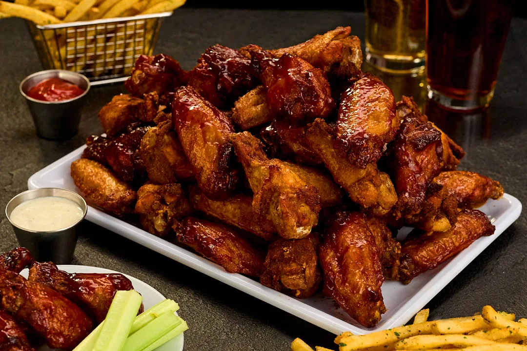 Bowling Alley, Sports Bar, & More | Bowlero Lyons