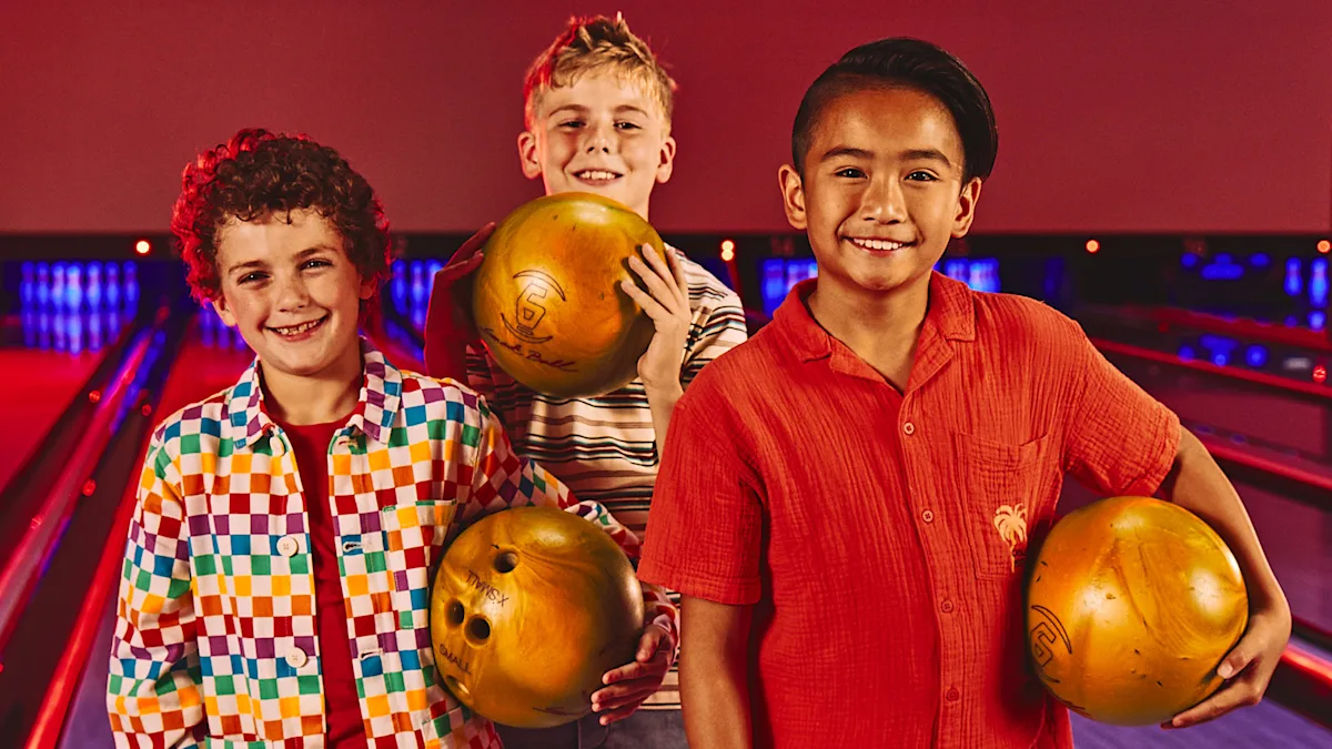 Kids Birthday Party Venue | Bowlero