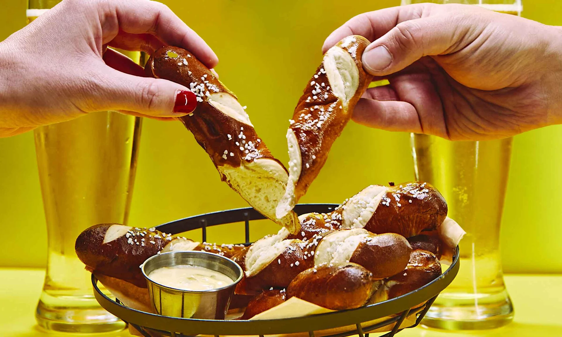 Menu & Catering: Food & Drinks | AMF
