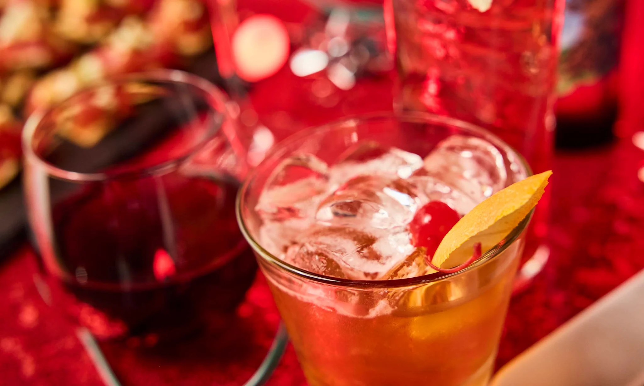 Party & Events: Team Building, Birthdays, & More | AMF