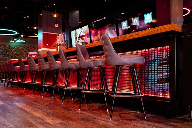 Bowling Alley Entertainment Center in Florida | Lucky Strike Miami