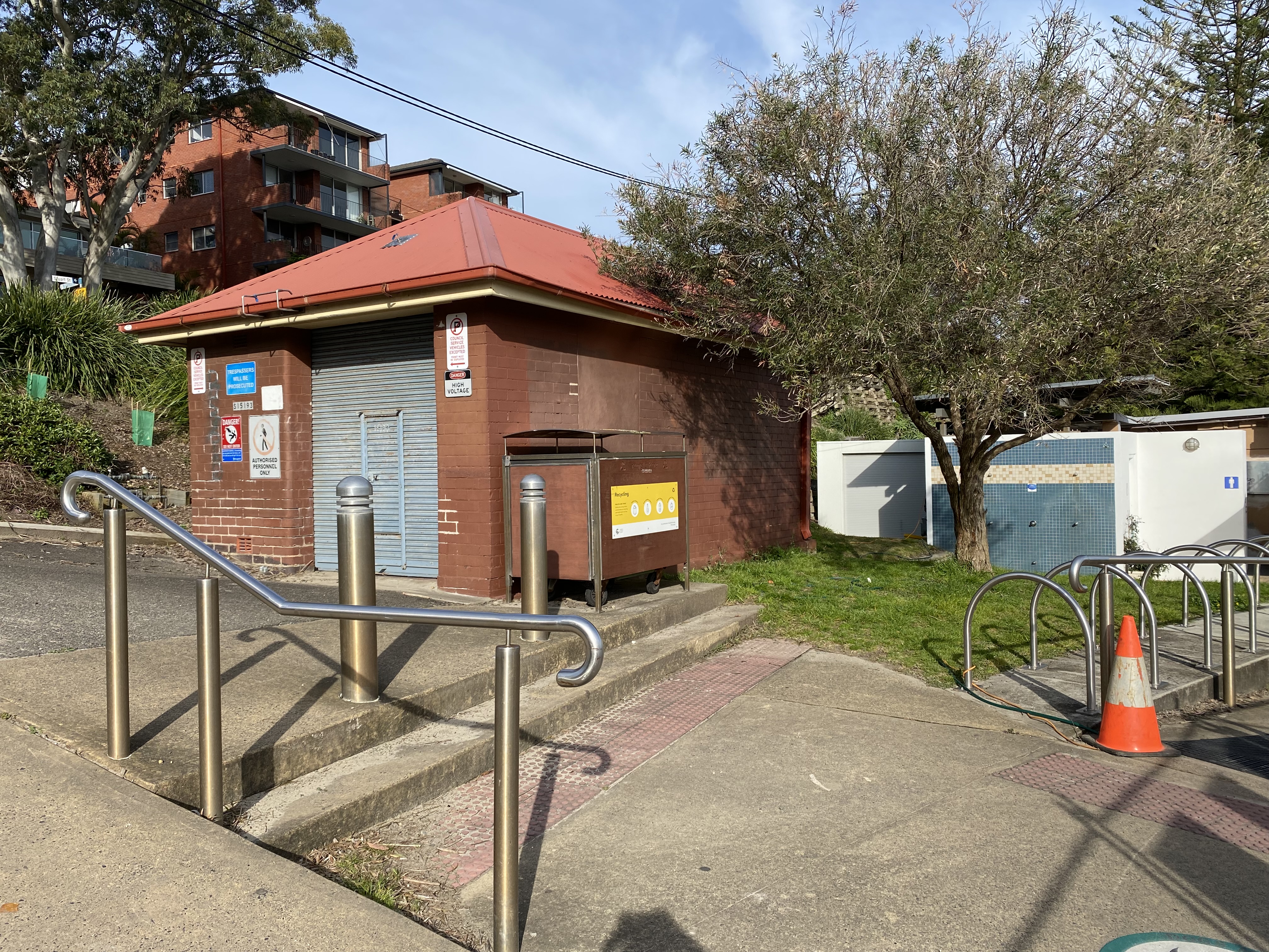AUSGRID hut at Little Manly | Manly Community Forum