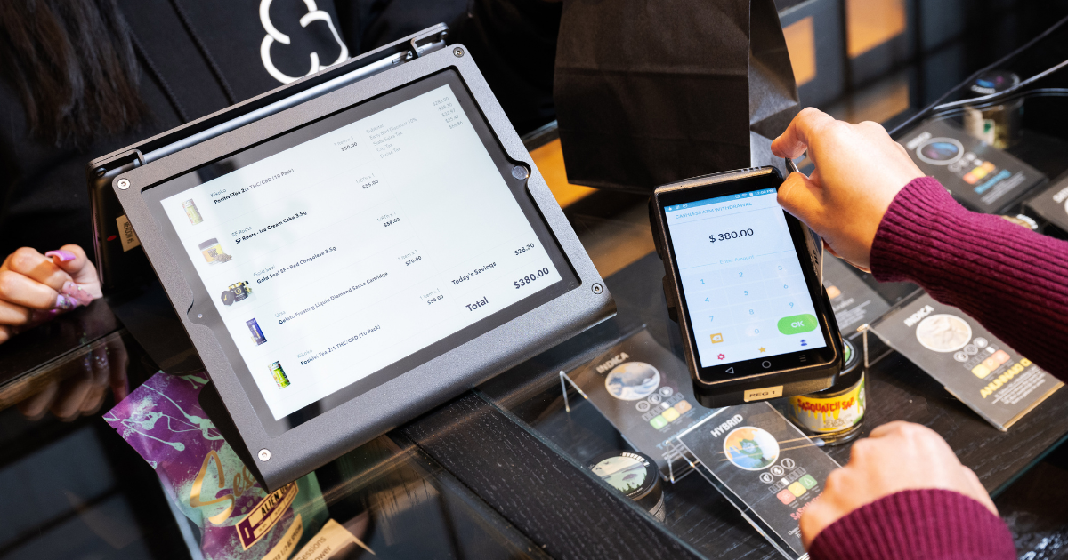 Budtender Training Best Practices for your Dispensary | Meadow Blog