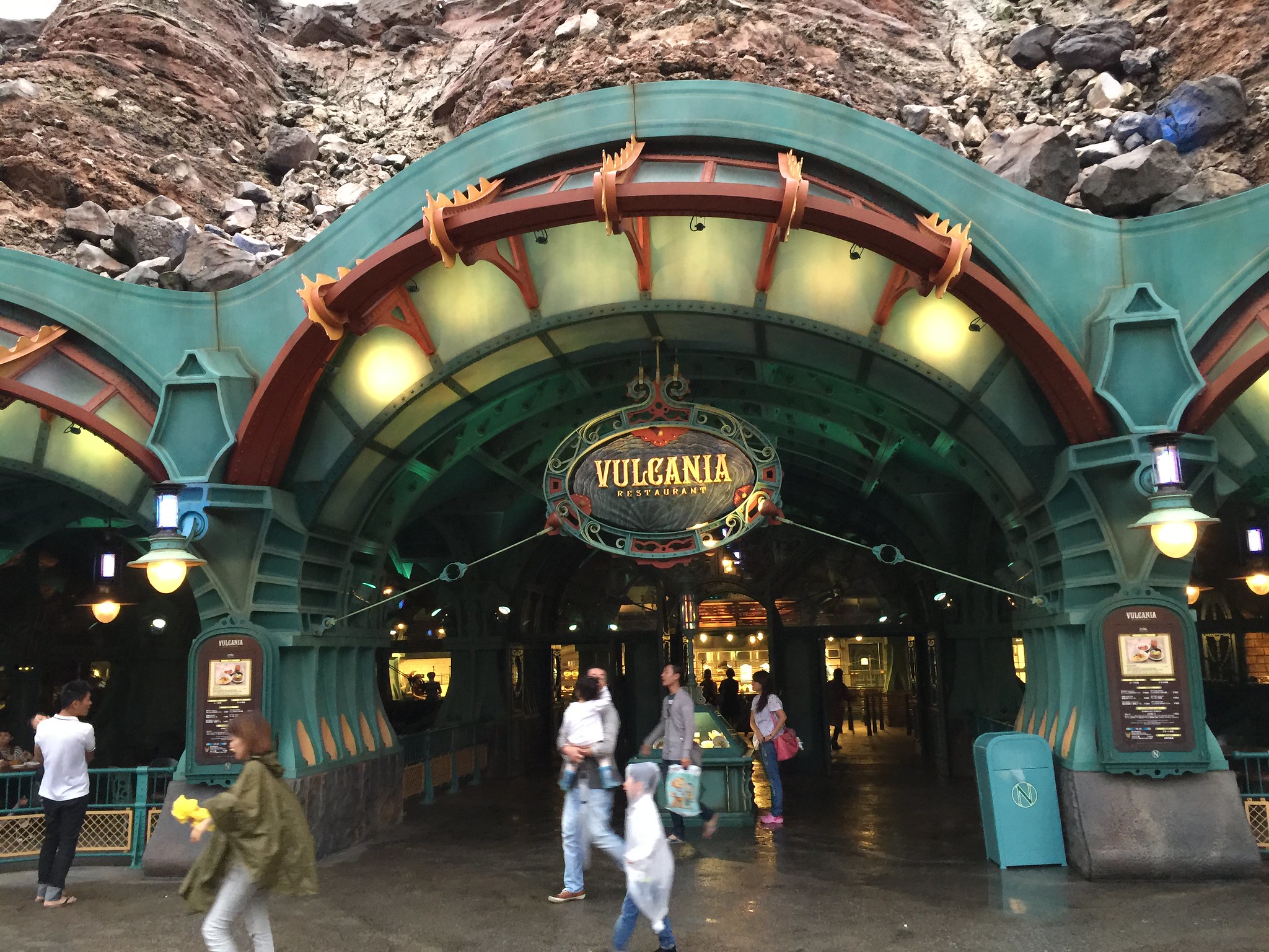 The 10 Best Attractions In Tokyo Disneysea - Klook Travel Blog