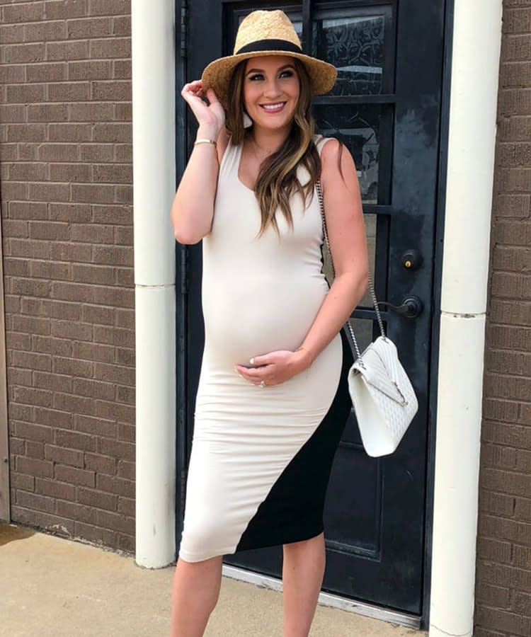 55 Cutest Maternity Summer Dresses of the Season