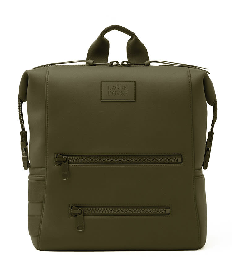 20 Best Dad Diaper Bags to Rock in 2021