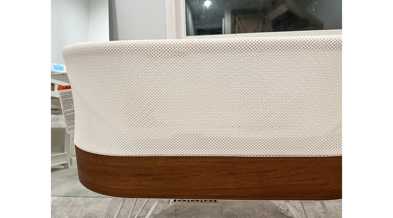 SNOO Reviews—Two Moms Put The SNOO to the Test