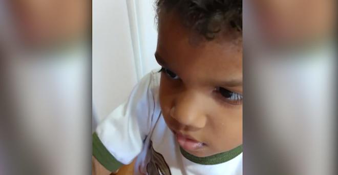 Toddler Who Has Autism and is Non-Verbal Goes Viral for Singing Song