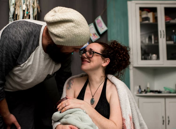 Mom Gives Birth To 11-Pound Baby At Home