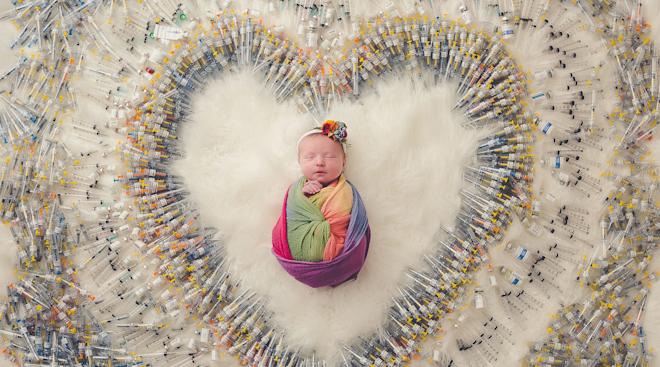 Powerful IVF Newborn Photo Celebrates Parents' Rainbow Baby