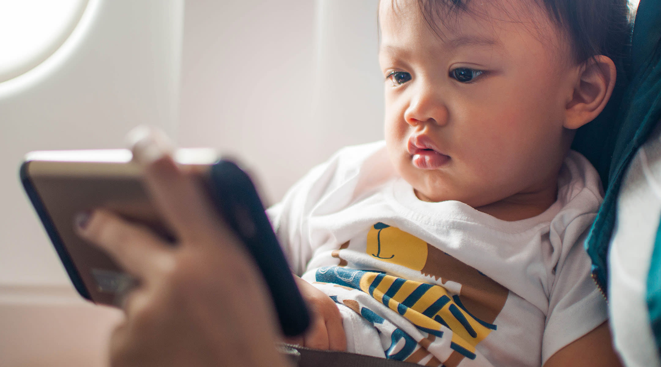 Toddler Brains Resist Learning During Screen Time, Study Says