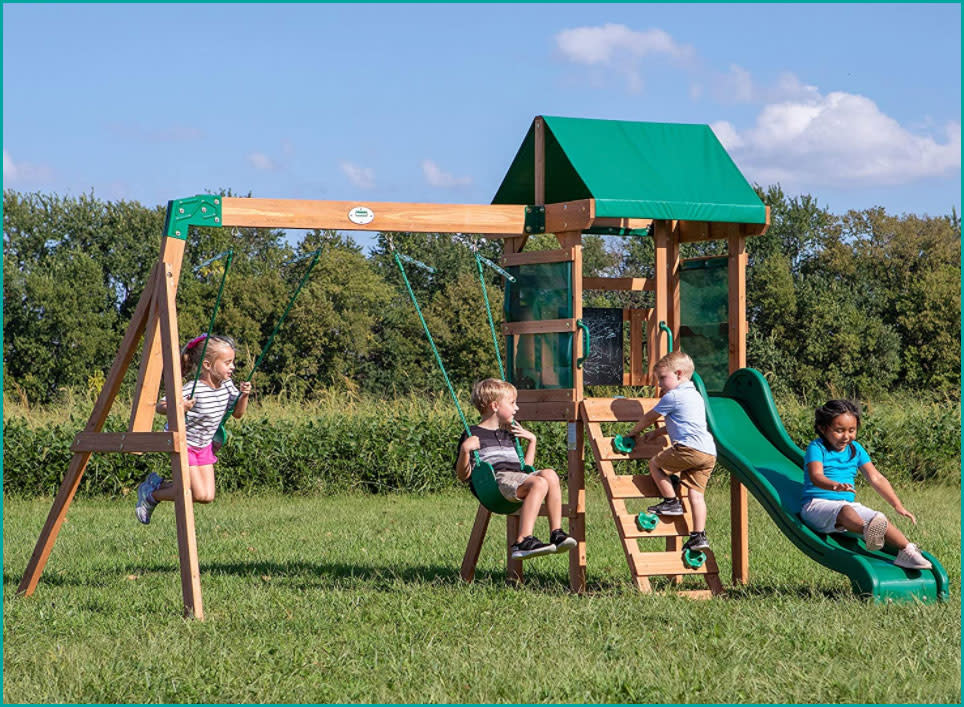 14 Fun Backyard Toys For Toddlers