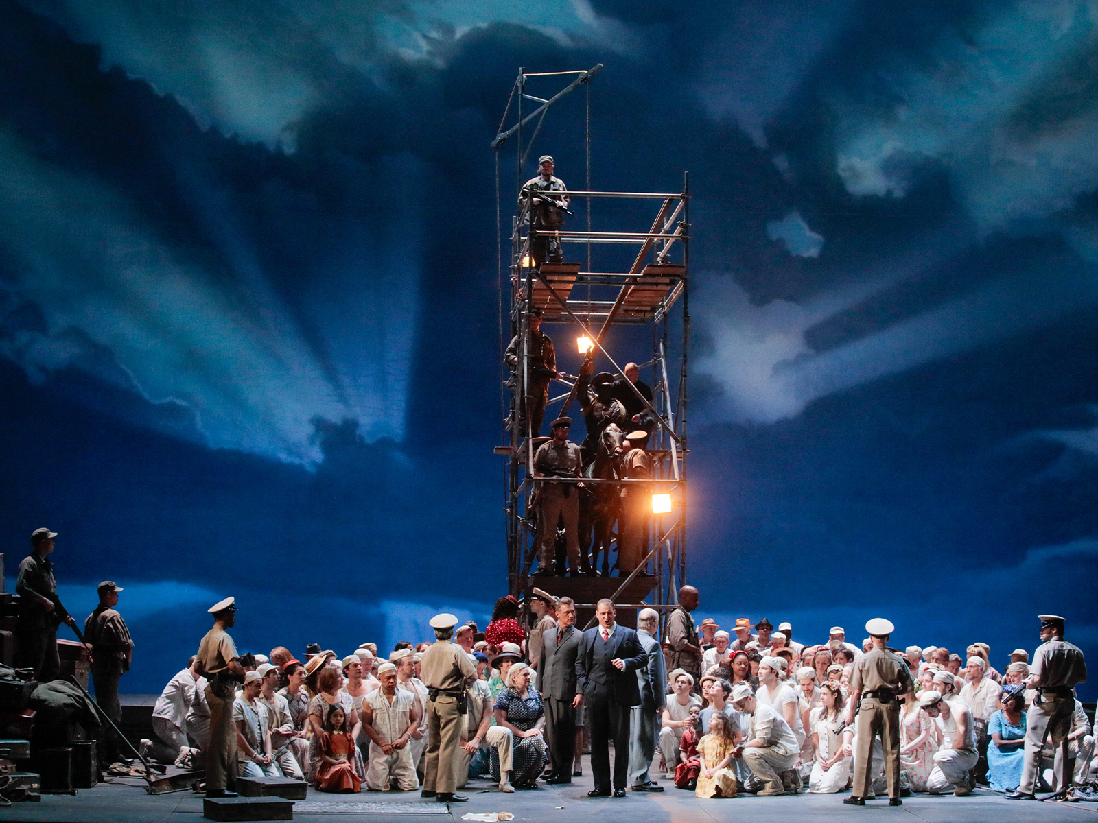 Fidelio Tickets | New York Theatre Guide