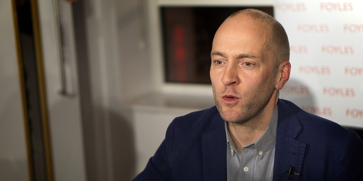 Derren Brown to present new illusion show, ‘Showman’, in the West End ...