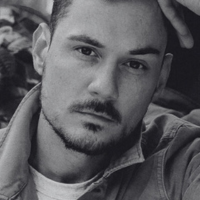 Tom Pecinka On Stage | New York Theatre Guide