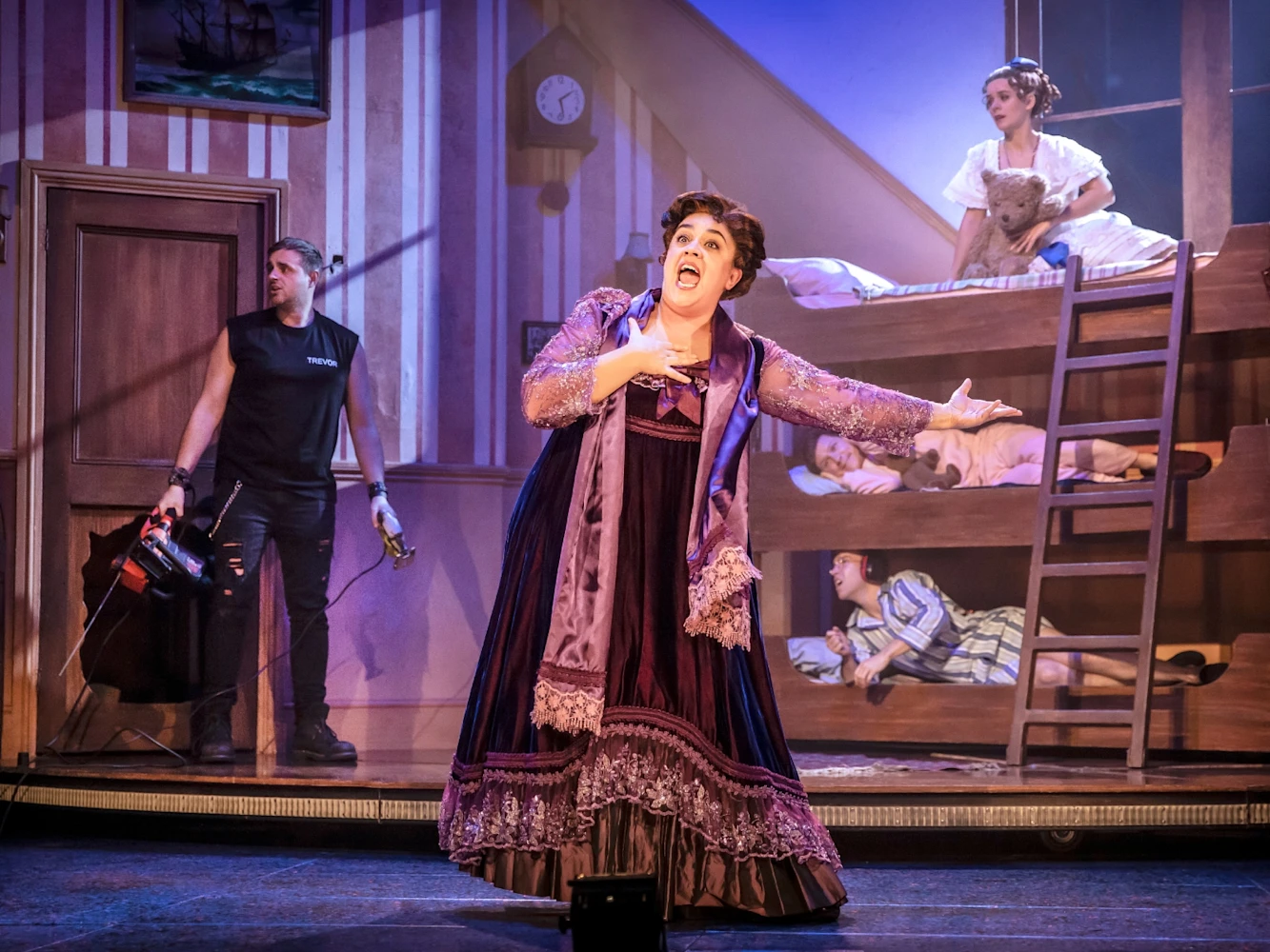 Peter Pan Goes Wrong Tickets | emr Peter Pan Goes Wrong Tickets | emr