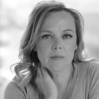 Emily Bergl On Stage | New York Theatre Guide