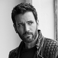 Colin Donnell On Stage | New York Theatre Guide