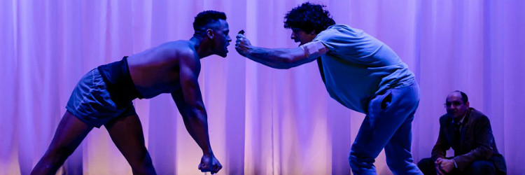 Review - Equus at Theatre Royal Stratford East | London Theatre