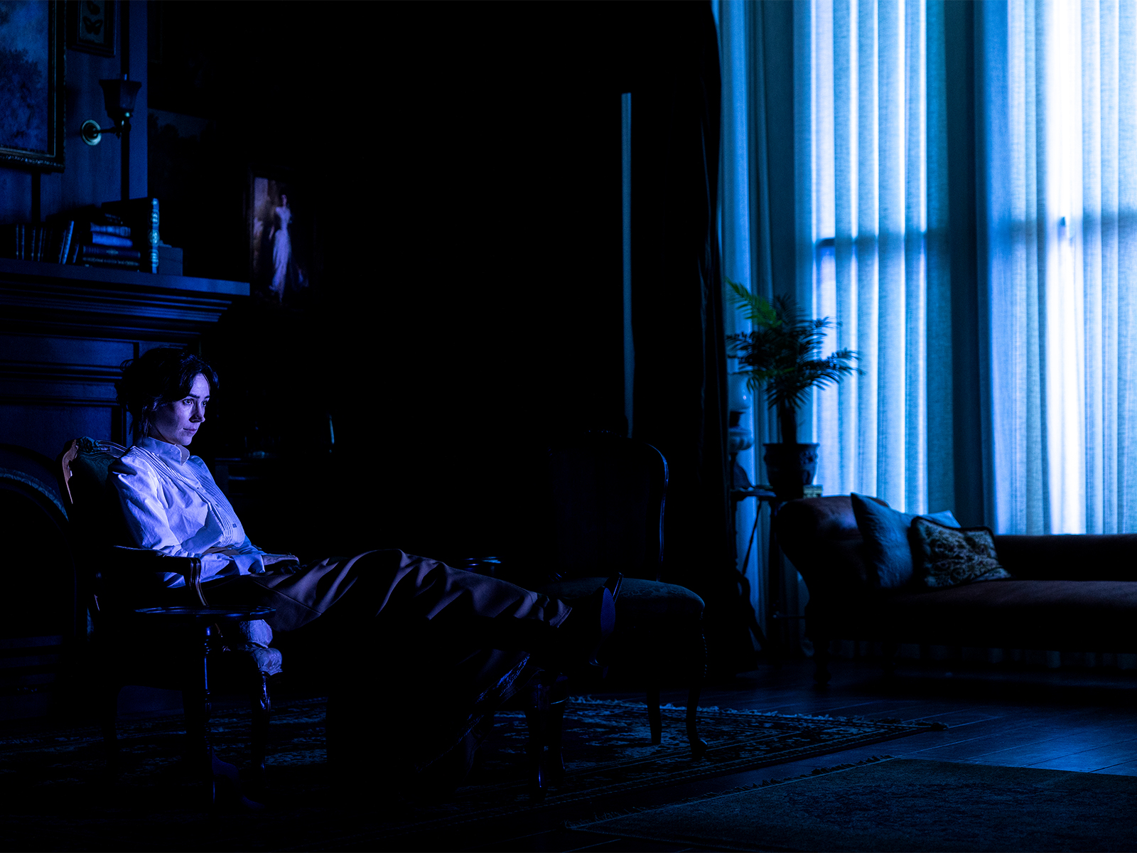 GASLIGHT at Comedy Theatre Melbourne Tickets | Melbourne | TodayTix