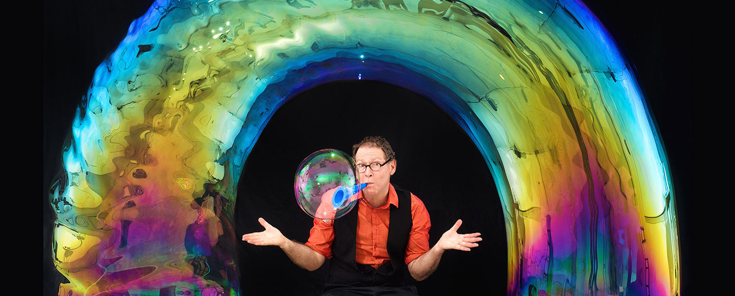 The Amazing Bubble Man tickets | London | TodayTix