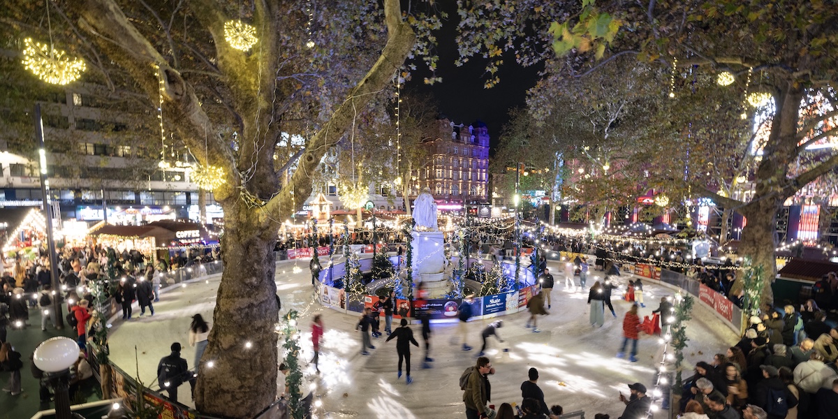 Your one-day Christmas itinerary in London | London Theatre
