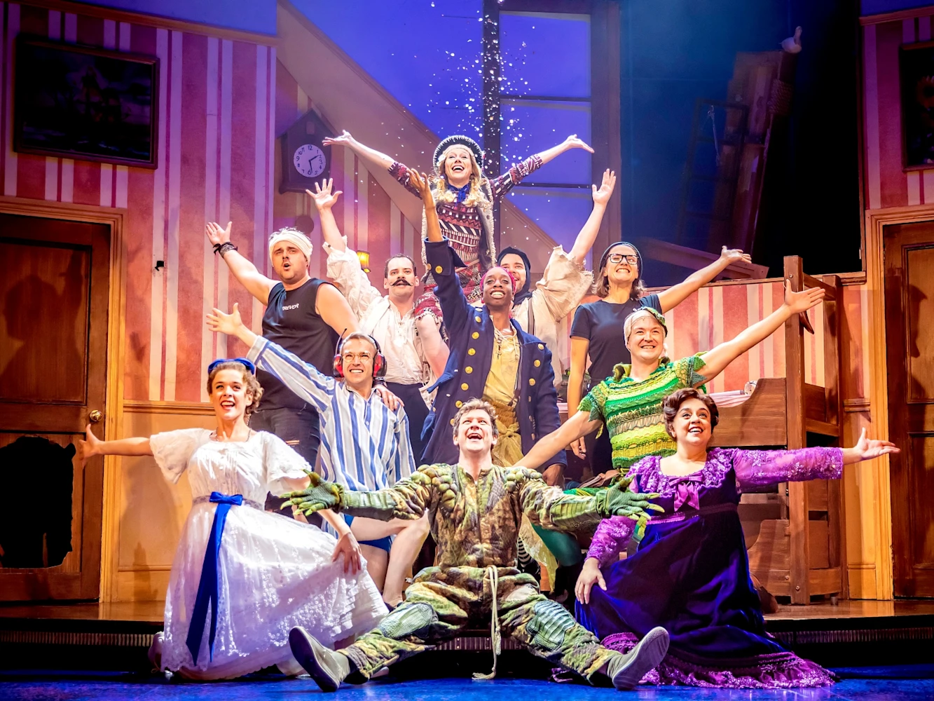 Peter Pan Goes Wrong Tickets | showfilmfirst Peter Pan Goes Wrong Tickets | showfilmfirst