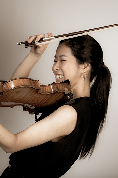 Debut: Risa Hokamura, violin Tickets | Washington | TodayTix