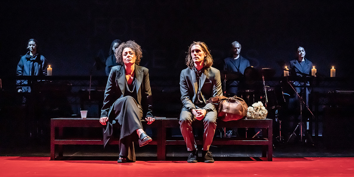 'Closer' review — 25 years on, Patrick Marber's play struggles to ...