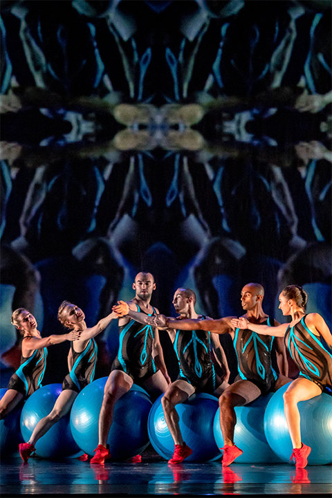 MOMIX: Alice Tickets | Los Angeles | TodayTix