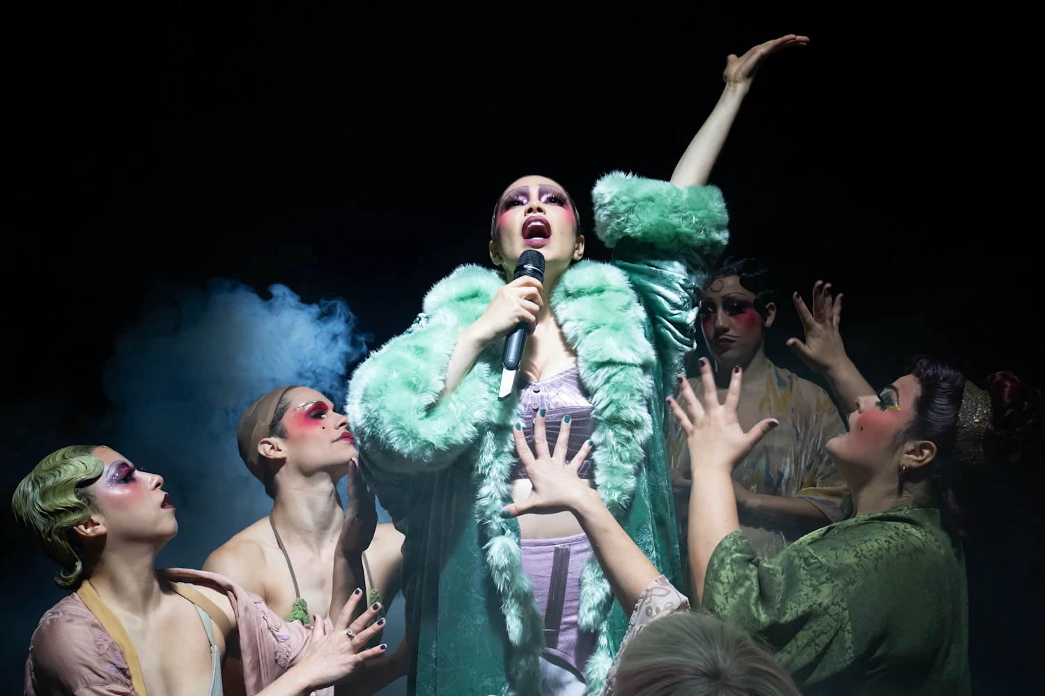 Cabaret Broadway Tickets | Starring Eddie Redmayne
