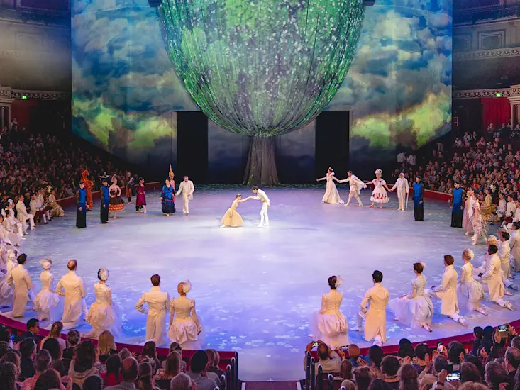 Cinderella in-the-round Tickets | London Theatre