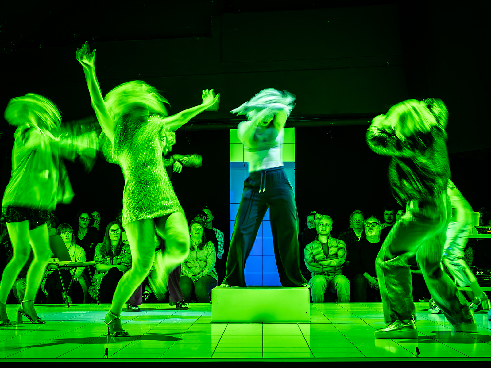 People, Places & Things tickets | London Theatre