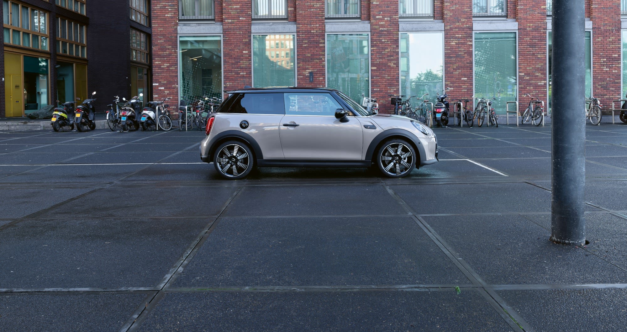 BMW Corporate Certified | Sytner Cardiff