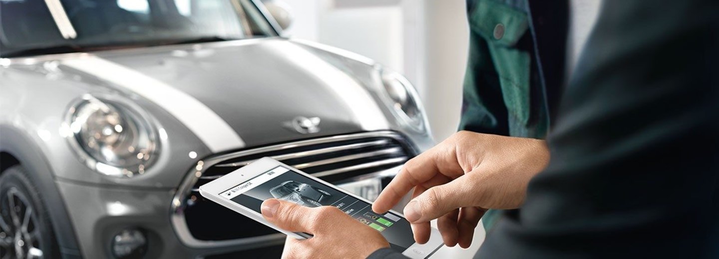 Book a Service | Williams Manchester MINI