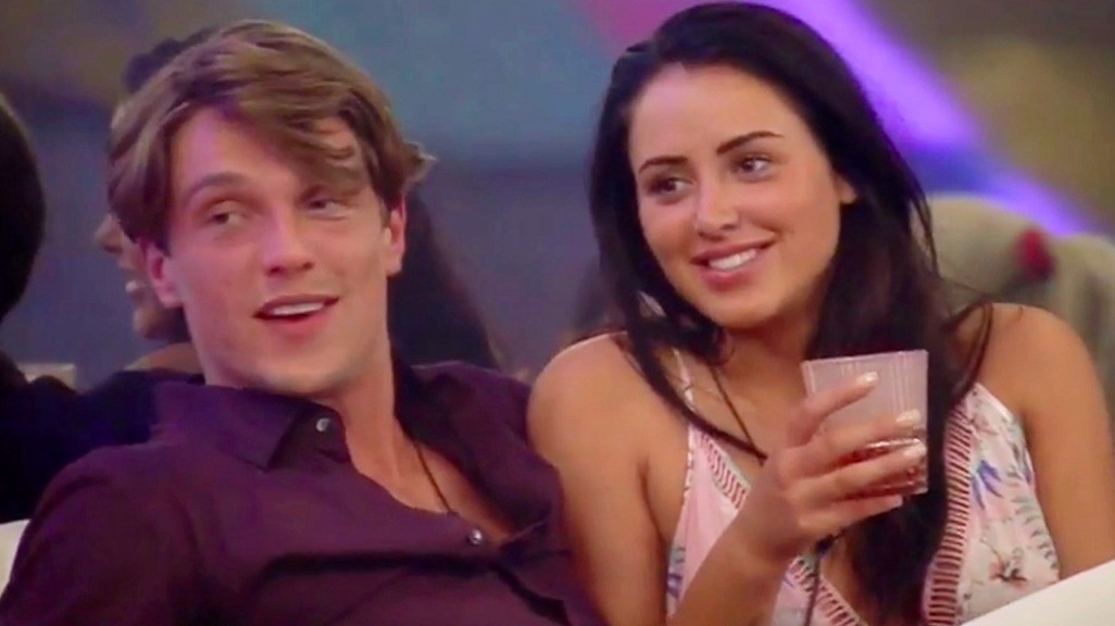 Exclusive: Geordie Shore's Marnie Simpson 'I'm 100% in love with Lewis ...