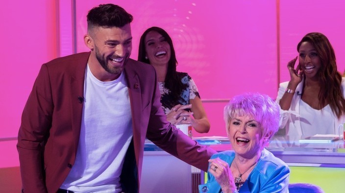 Jake Quickenden shocks Gloria Hunniford with surprise tattoos! | Loose ...