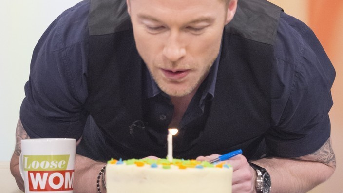 "Happy Birthday Ronan!" | Loose Women