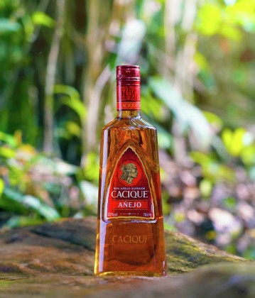 Cacique añejo