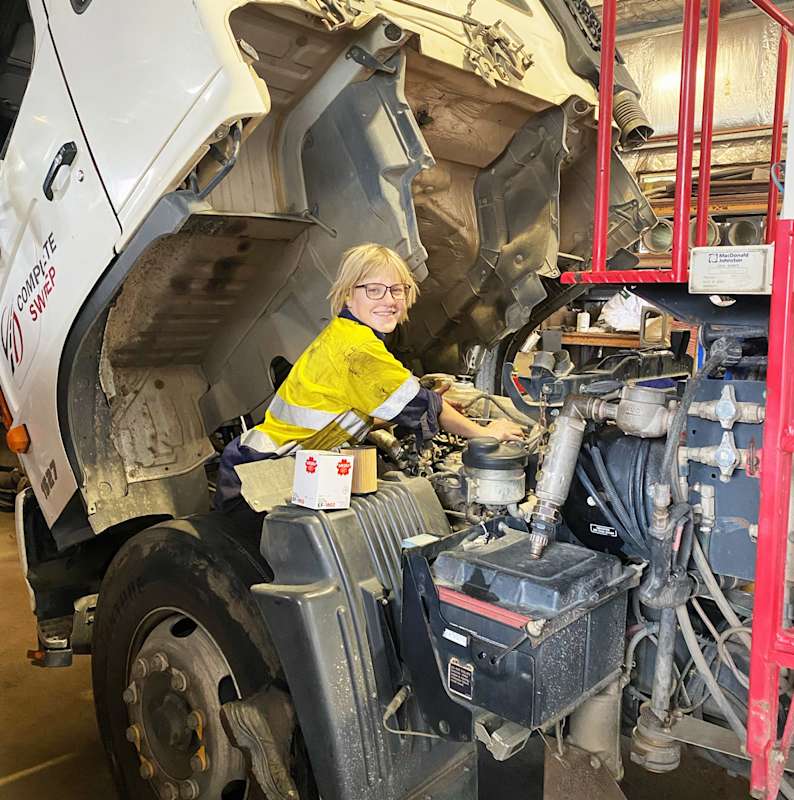 TAFE NSW Heavy Automotive Courses See Record Female Enrolments | The ...