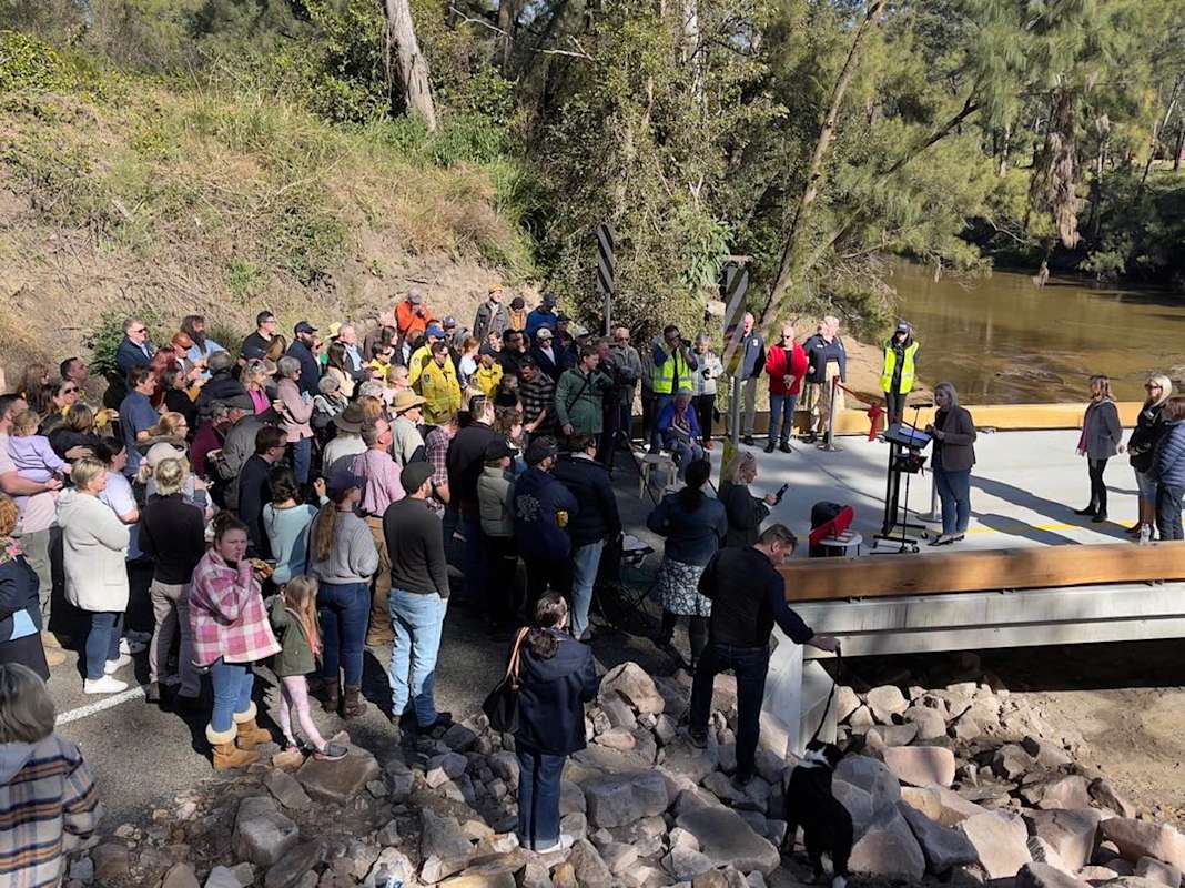 New Upper Colo Bridge Open | The Hawkesbury Phoenix - Hawkesbury Region ...
