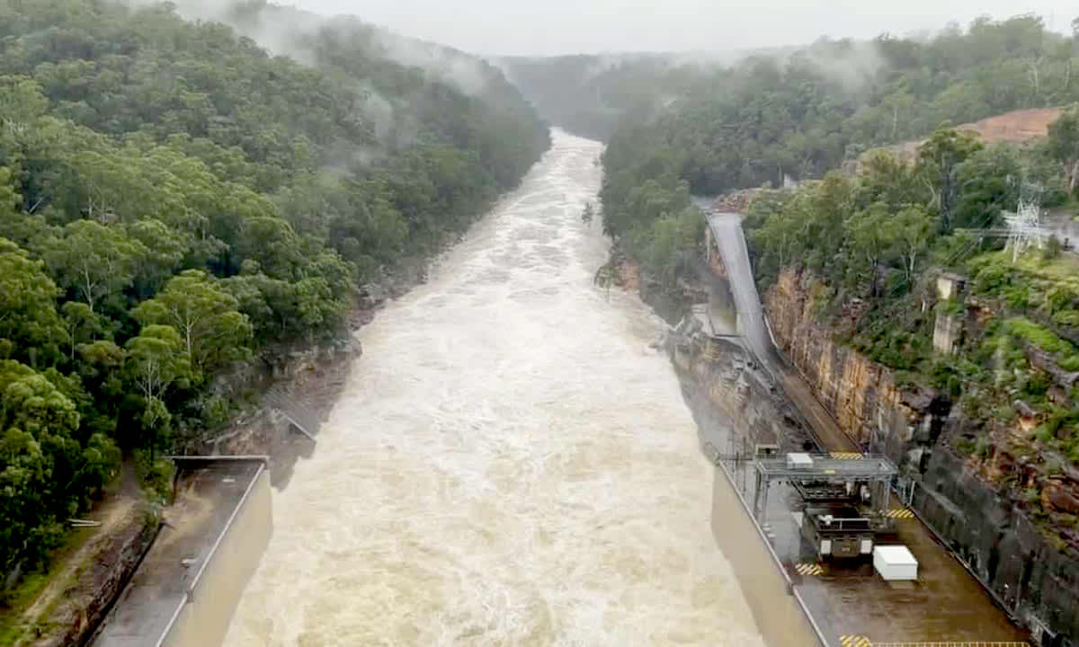 Warragamba Dam Spill Update | The Hawkesbury Phoenix - Hawkesbury ...