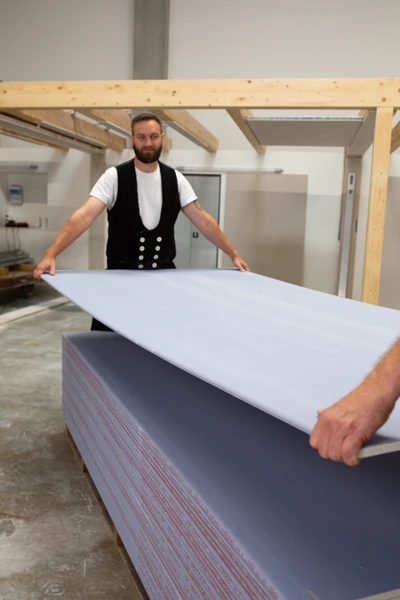 Neue Gipskartonplatte Knauf Diamant SX für den Holzbau