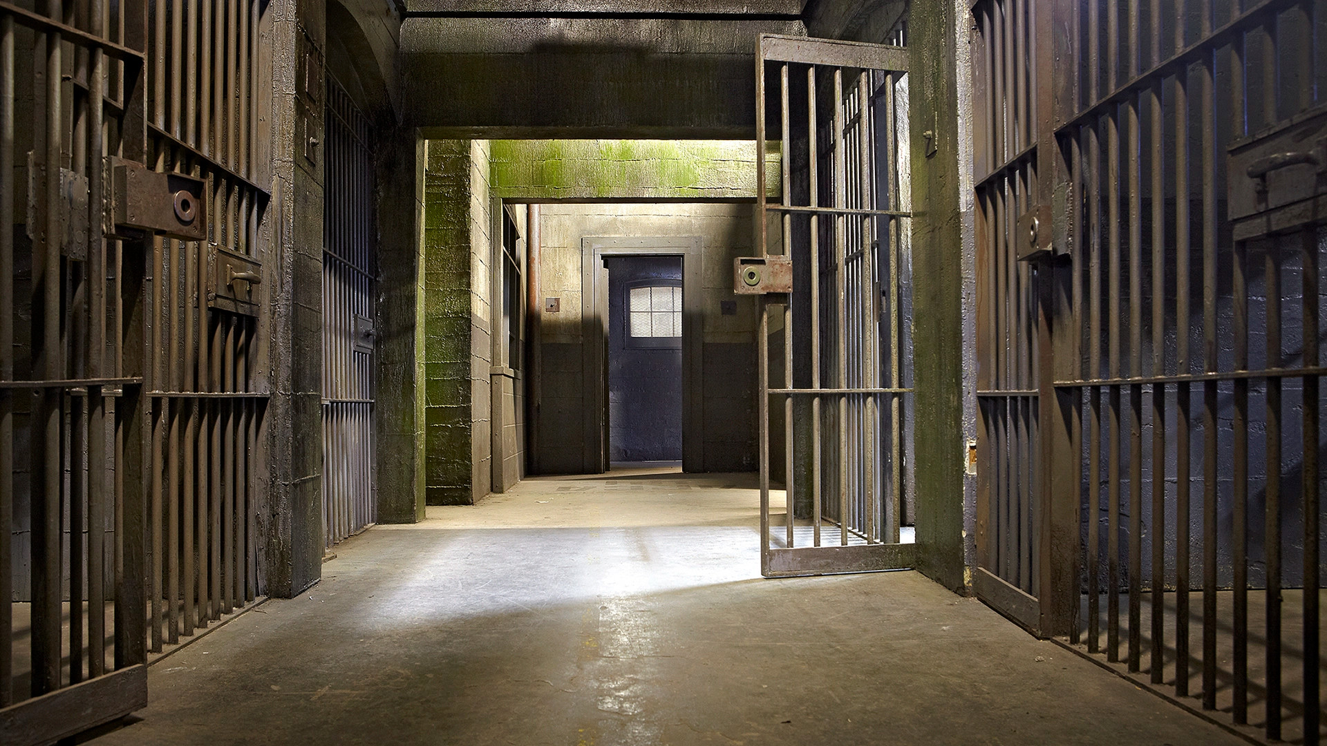 Talking to Terrorists: The Key to Solving Prison Radicalisation