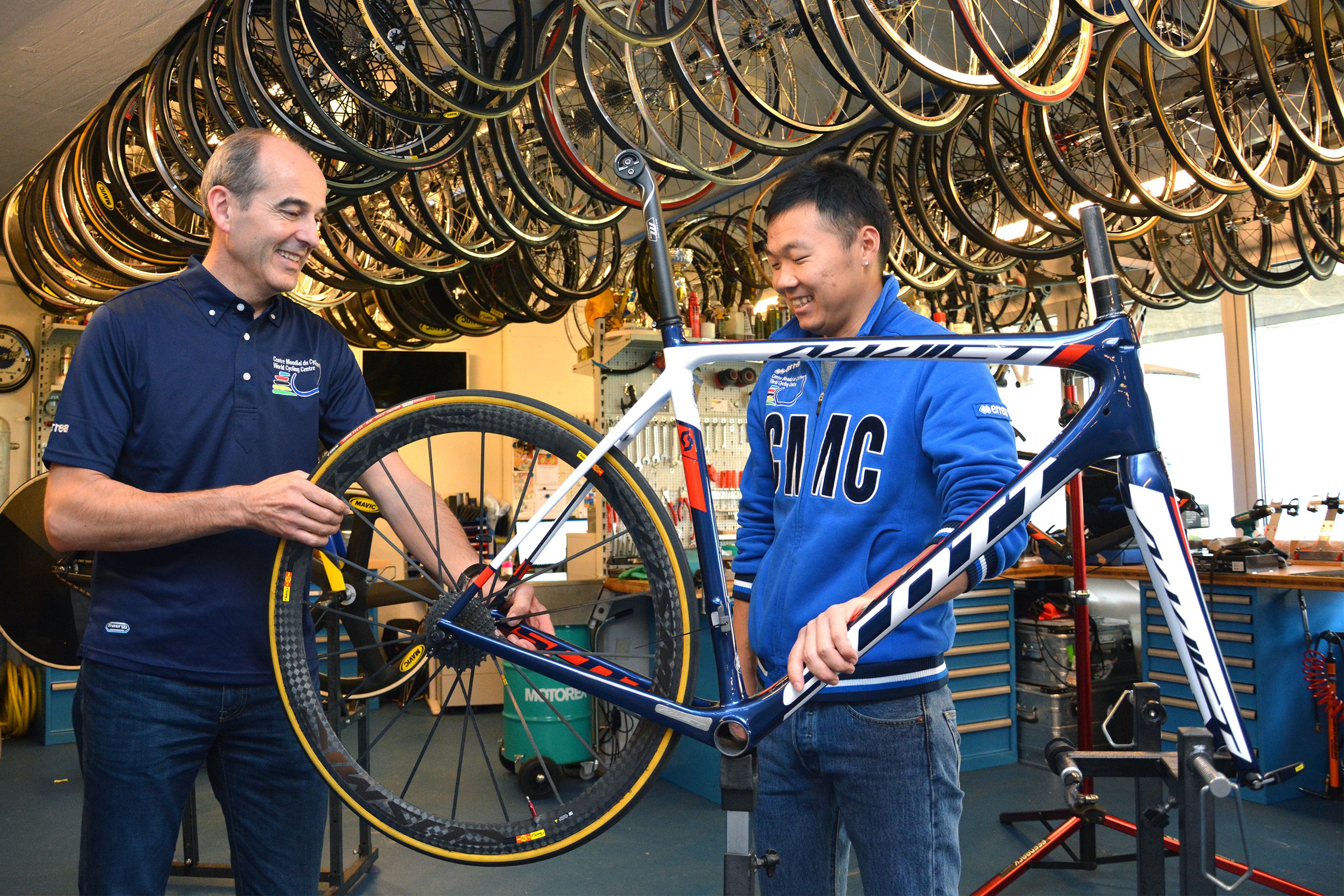 UCI World Cycling Centre: Erju Zhang’s life as a mechanic | UCI