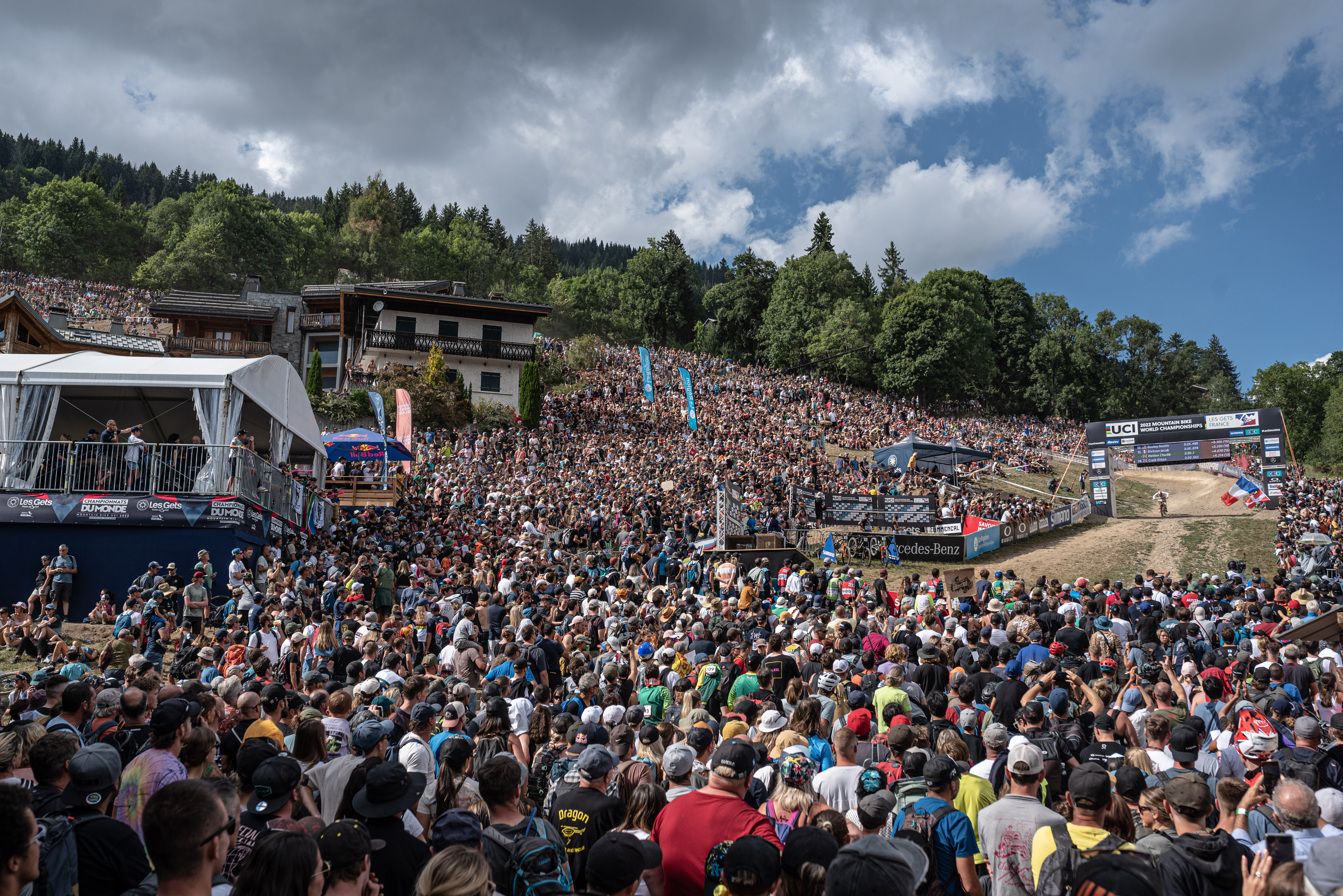 Mountain bike stars look forward to 2023 UCI Cycling World ...