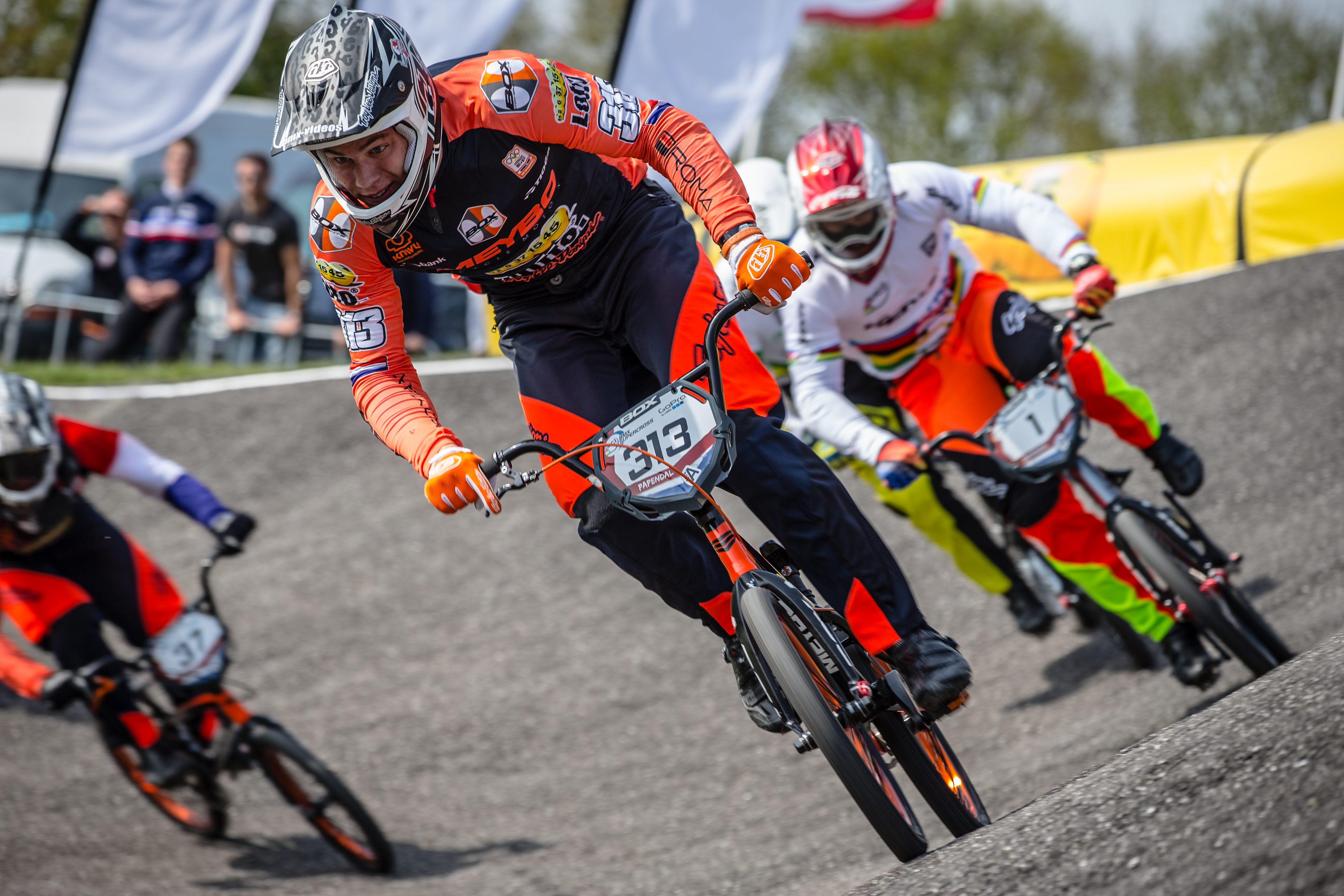 Rookie Niek Kimmann rides to first UCI BMX Supercross World Cup win ...