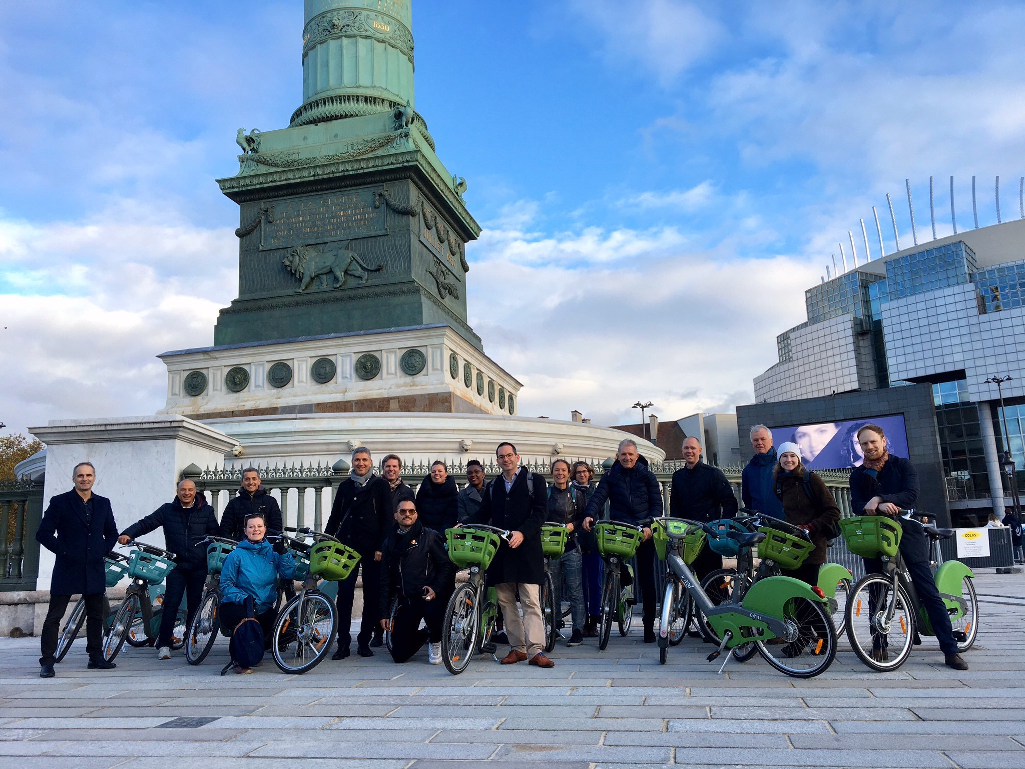 Paris embraces cycling for all | UCI